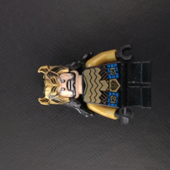 Lego | Toys | Lego Thorin Oakenshield 797 Gold Armor And Crown The ...